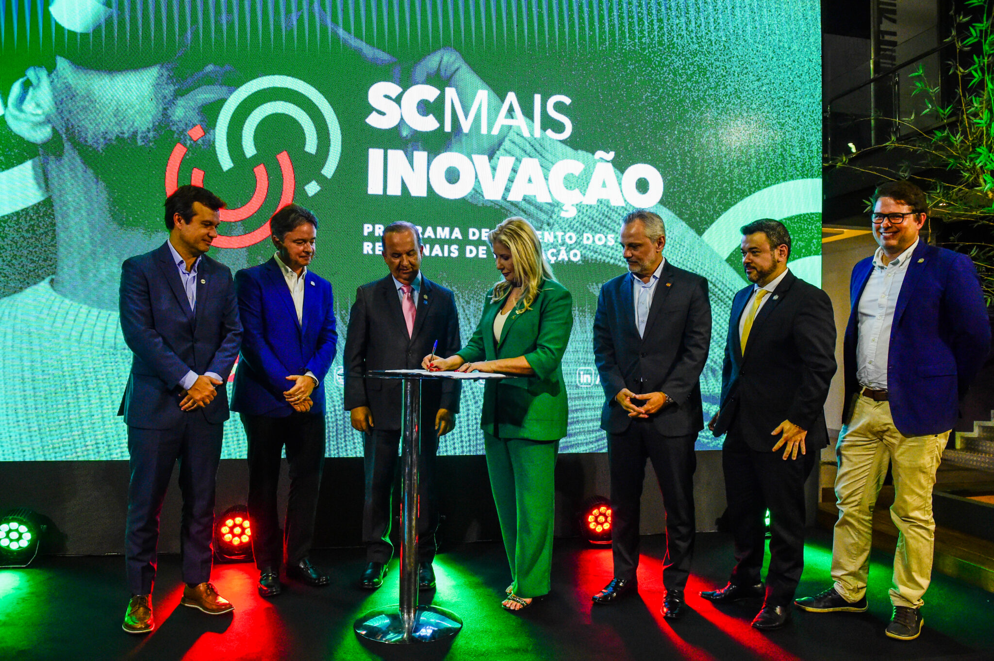 SC Mais Inovação: Governo do Estado vai ampliar Rede de Centros de ...